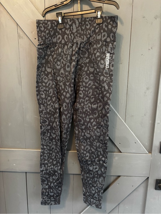 Gymshark | Pants & Jumpsuits | Gymshark Leopard Print Leggings | Poshmark